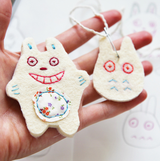 Totoro Felt Pin | Fun Family Crafts