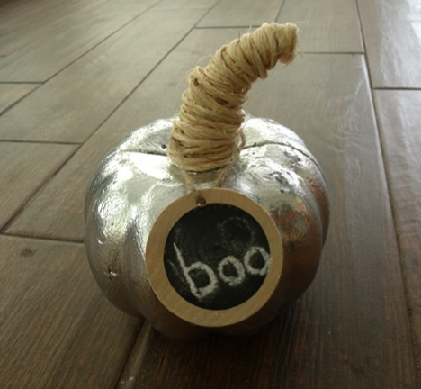 Silver Pumpkin with Chalkboard Message | Fun Family Crafts