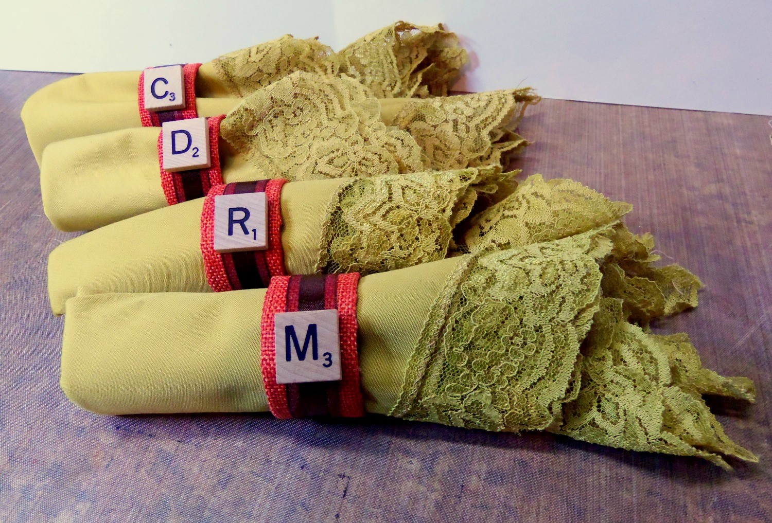 Personalized Recycled Napkin Rings | Fun Family Crafts