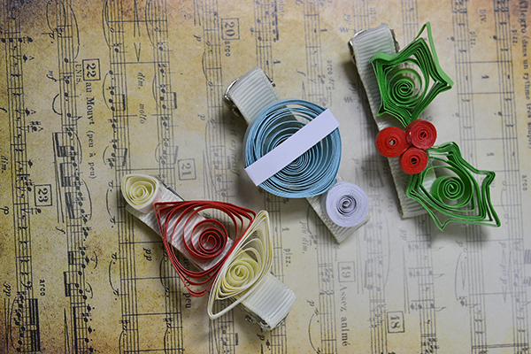 Quilled Paper Hair Clips | Fun Family Crafts