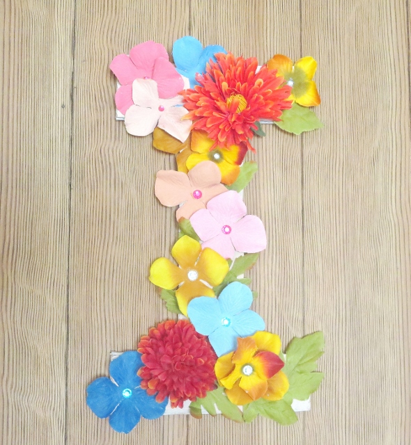Floral Monogram | Fun Family Crafts