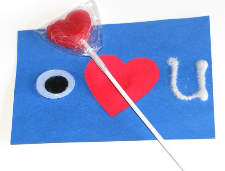 Eye Heart U Valentine | Fun Family Crafts