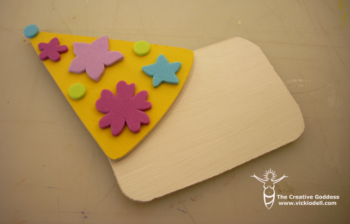 Clown Name Tag | Fun Family Crafts