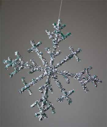 Berry Basket Snowflake | Fun Family Crafts