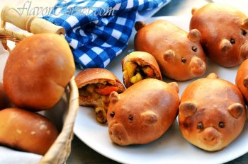 Stuffed Piglet Breads | Fun Family Crafts