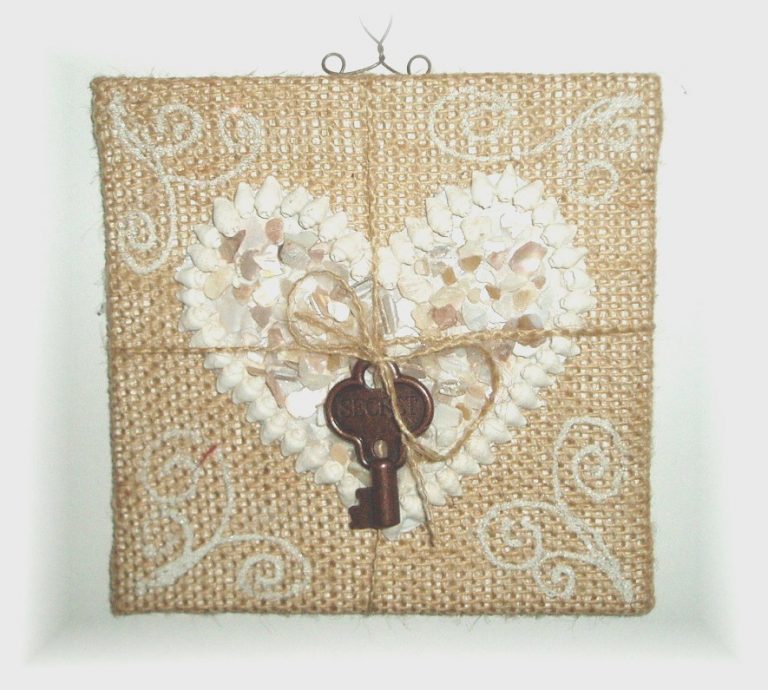 Seashell Beach Art | Fun Family Crafts