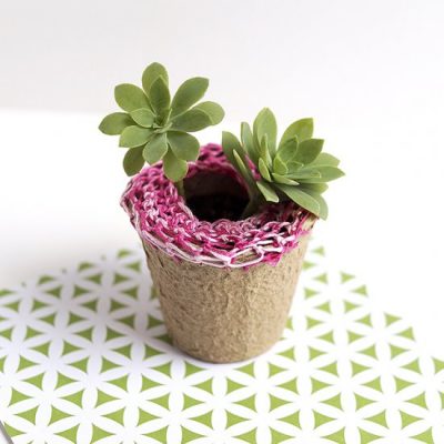 Crochet Pot | Fun Family Crafts