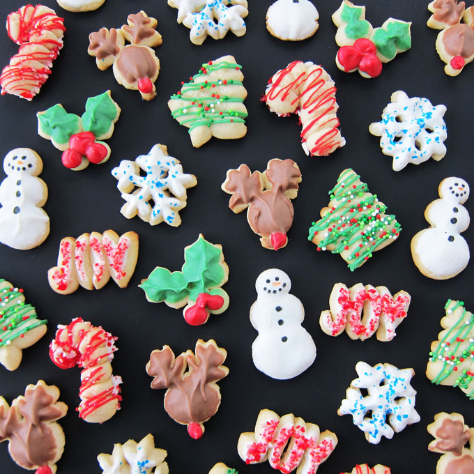 Christmas Spritz Cookies | Fun Family Crafts