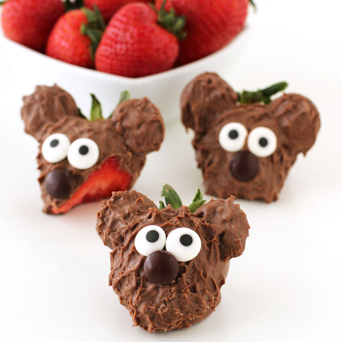 Chocolate Covered Strawberry Bears | Fun Family Crafts