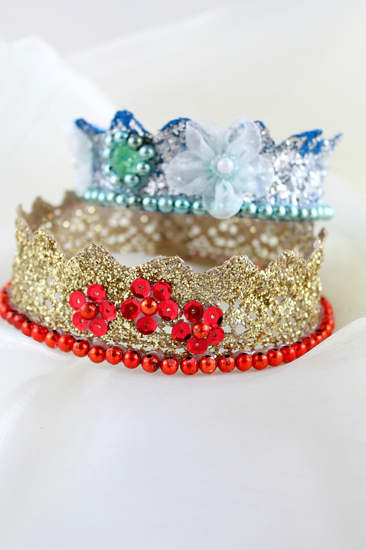 Glittery Lace Crown | Fun Family Crafts