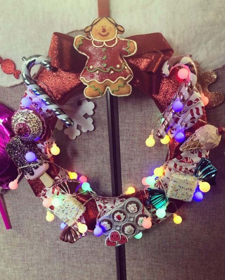 Candyland Wreath and Christmas Decorations | Fun Family Crafts