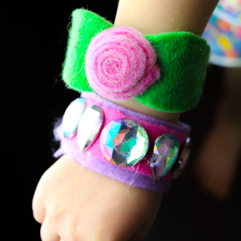 Felt Bracelets | Fun Family Crafts