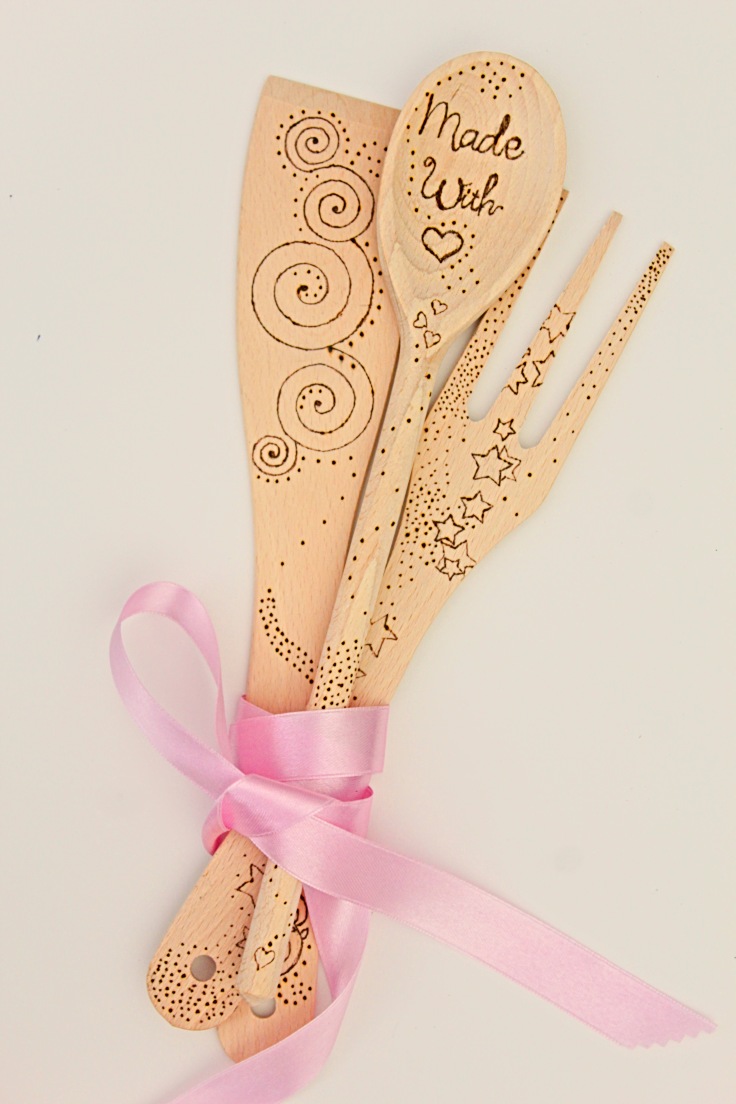 Personalized Wooden Spoons | Fun Family Crafts