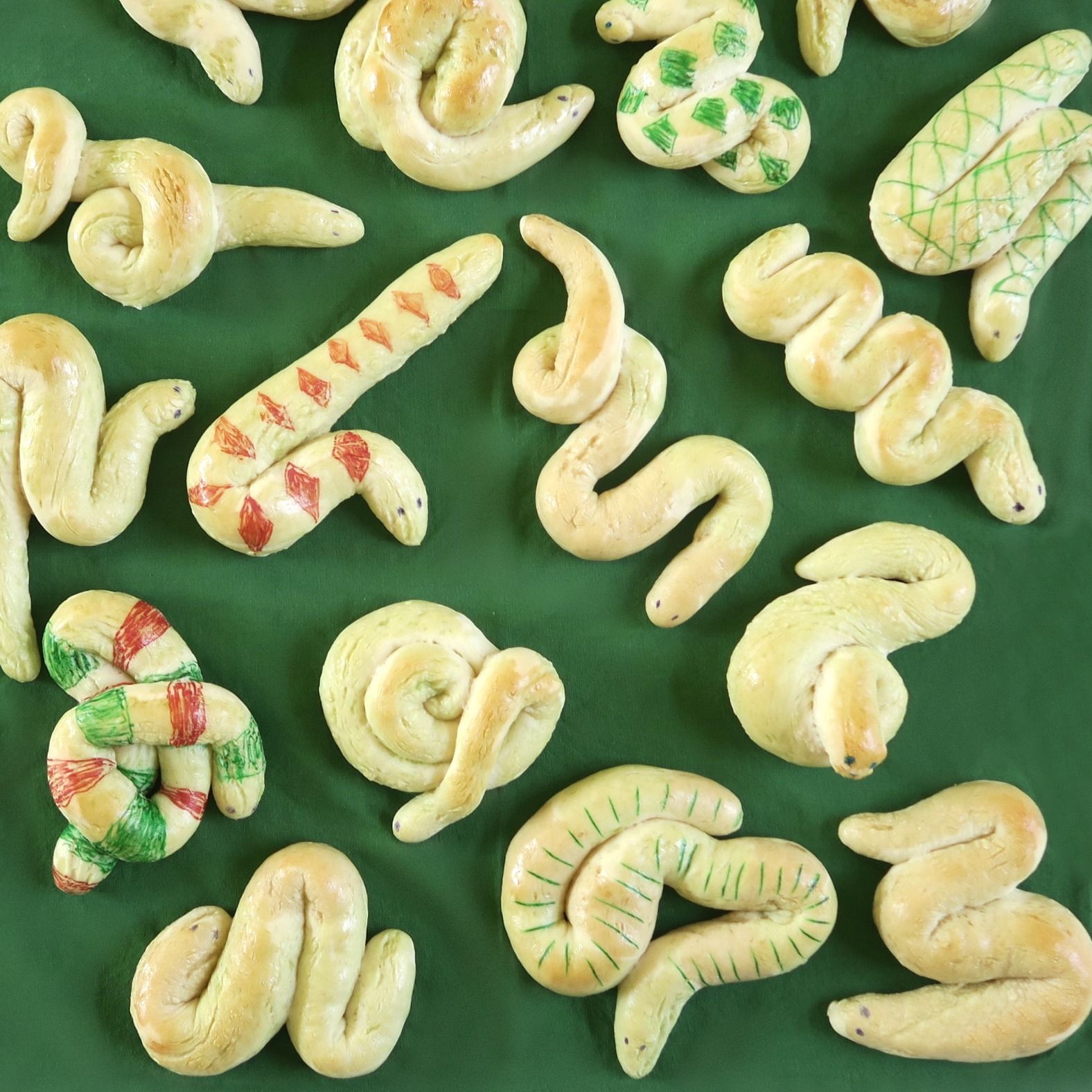 Snake Pretzels | Fun Family Crafts