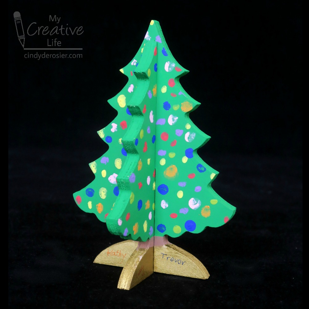 Family Fingerprint Keepsake Christmas Tree | Fun Family Crafts
