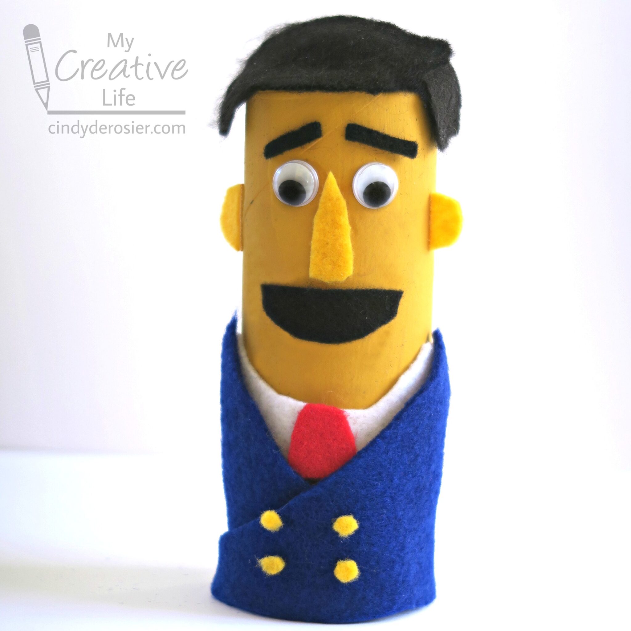 Cardboard Tube Guy Smiley | Fun Family Crafts