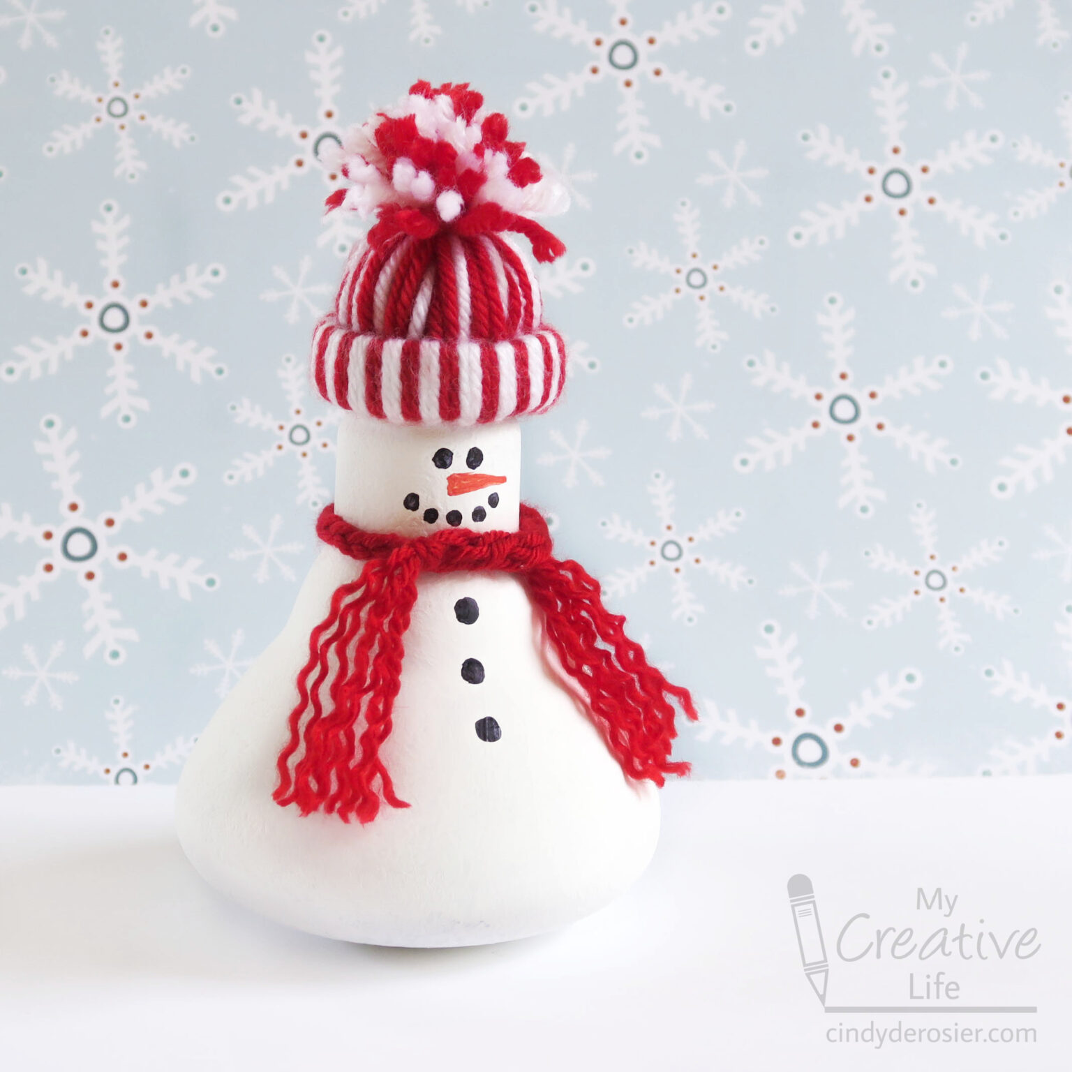 Light Bulb Snowman | Fun Family Crafts