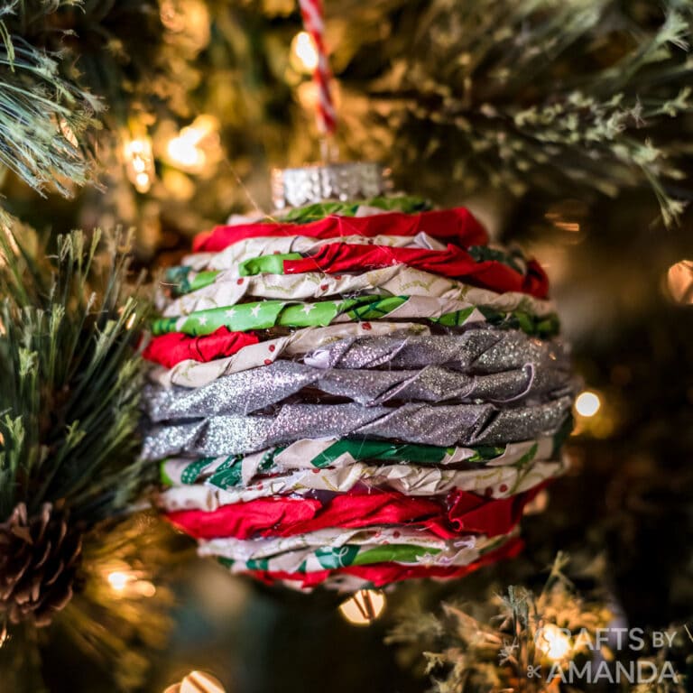 Twisted Paper Ornaments | Fun Family Crafts