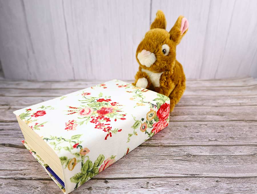 Fabric Book Cover | Fun Family Crafts