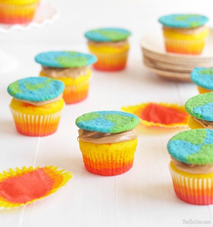 Earth Day Cupcakes | Fun Family Crafts