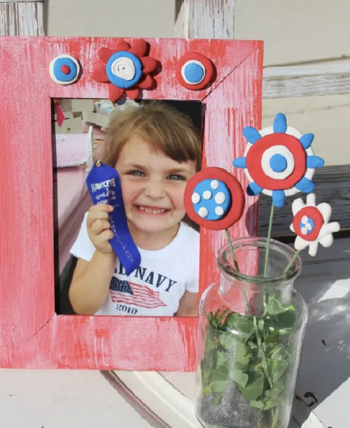 Polymer Clay Patriotic Picture Frame | Fun Family Crafts