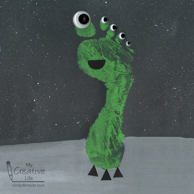 Footprint Alien | Fun Family Crafts