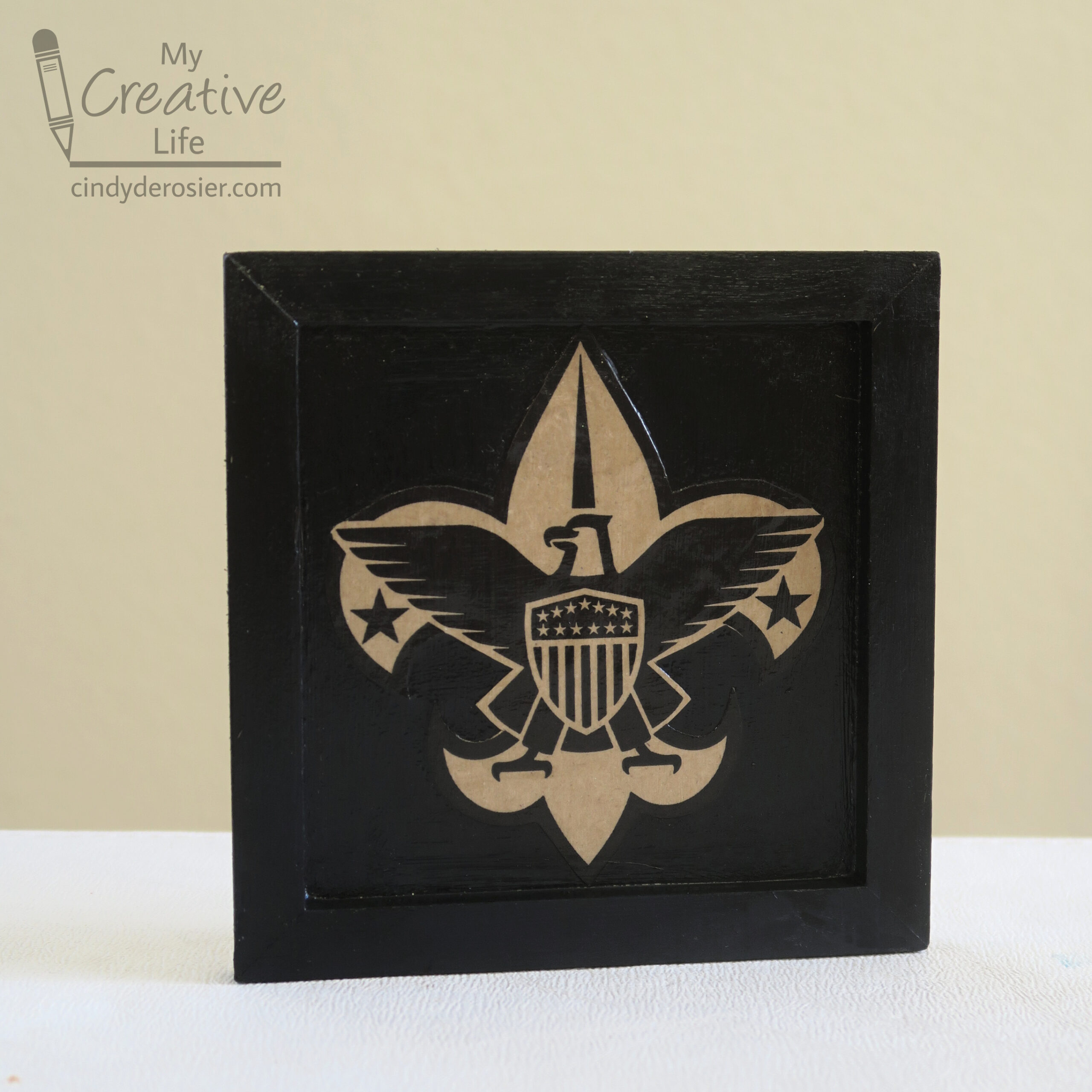 Decoupage Scout Sign | Fun Family Crafts