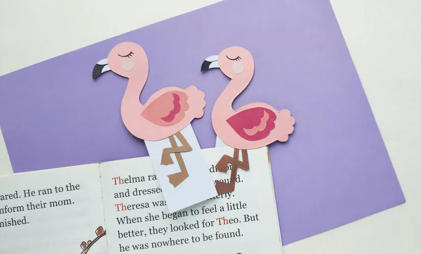 Flamingo Bookmarks | Fun Family Crafts